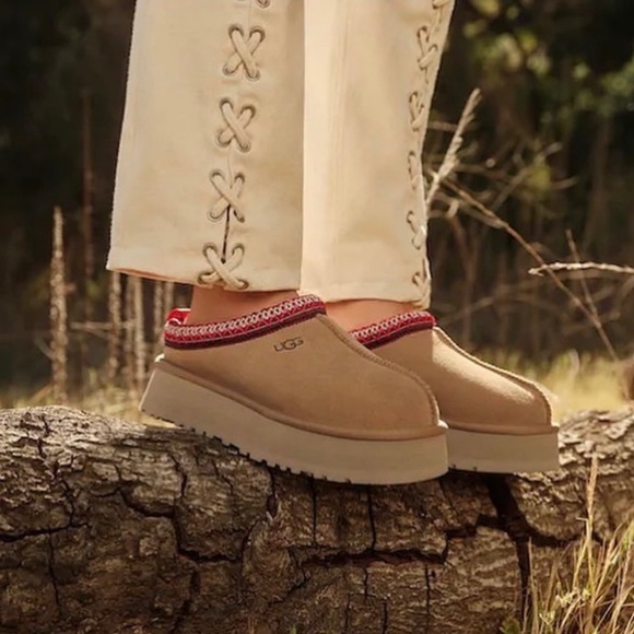 UGG | Shoes | New Ugg Tazz Platform Slippers Shoes Slipons Size Tasman ...